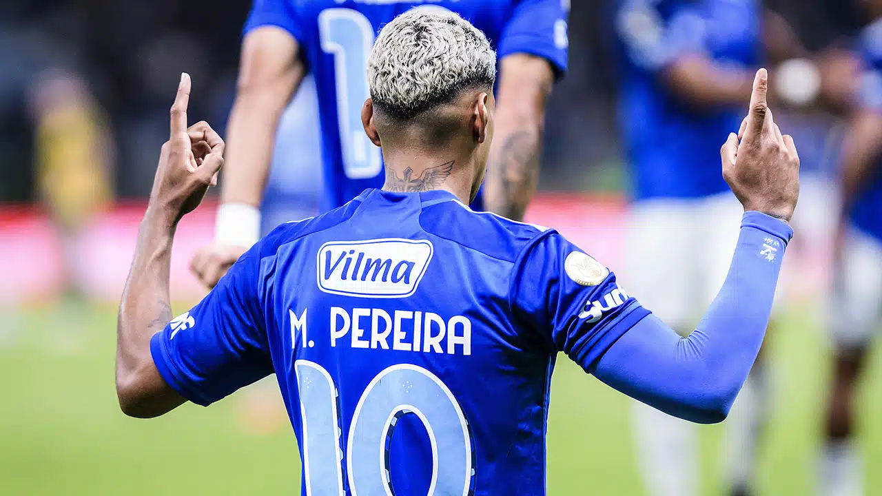 Matheus Pereira fica na liderança e é um dos melhores do Cruzeiro ...